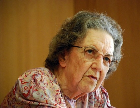 Maria Helena da Rocha Pereira (1925-2017) | Correio do Porto